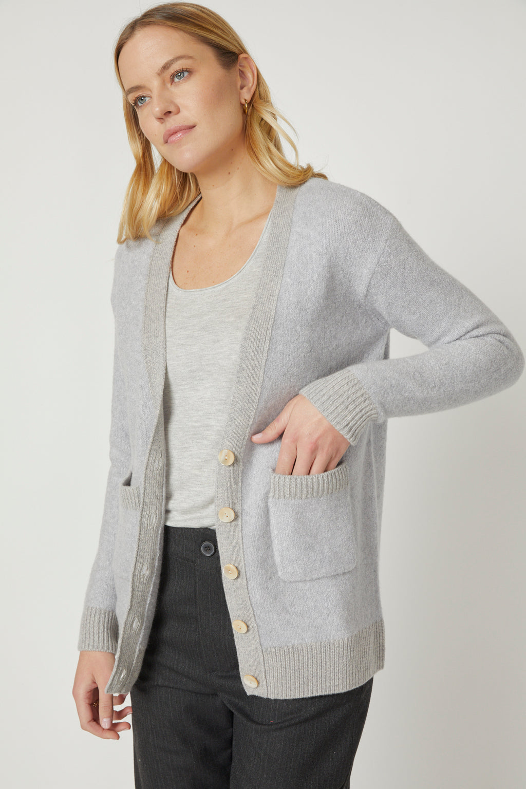 Boyfriend Cardigan – Kokun