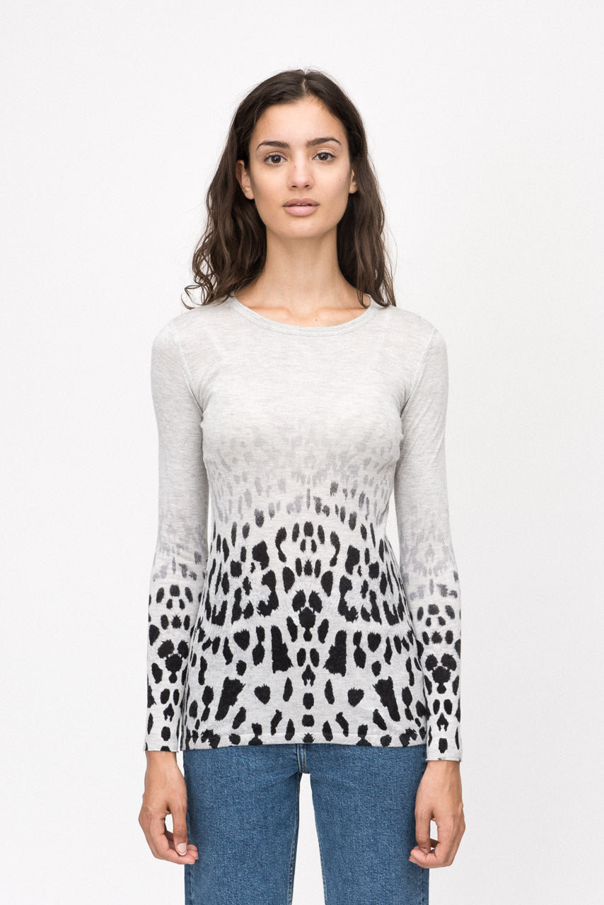 Faded Leopard Print Fitted Crew – Kokun